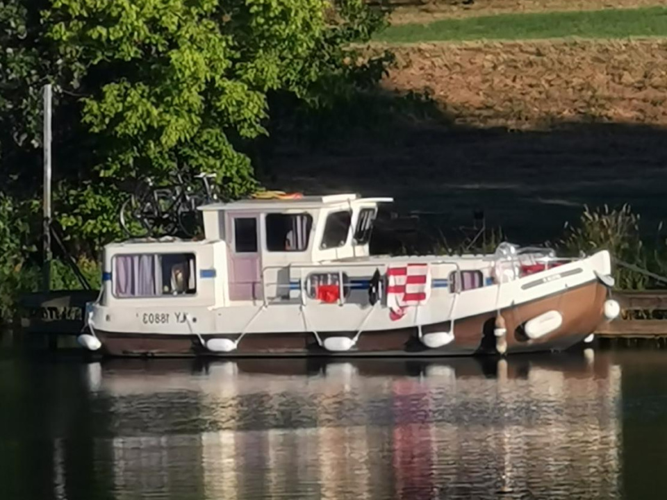 1984 Locaboat Hausboot Penichette, CHF 33.000,-