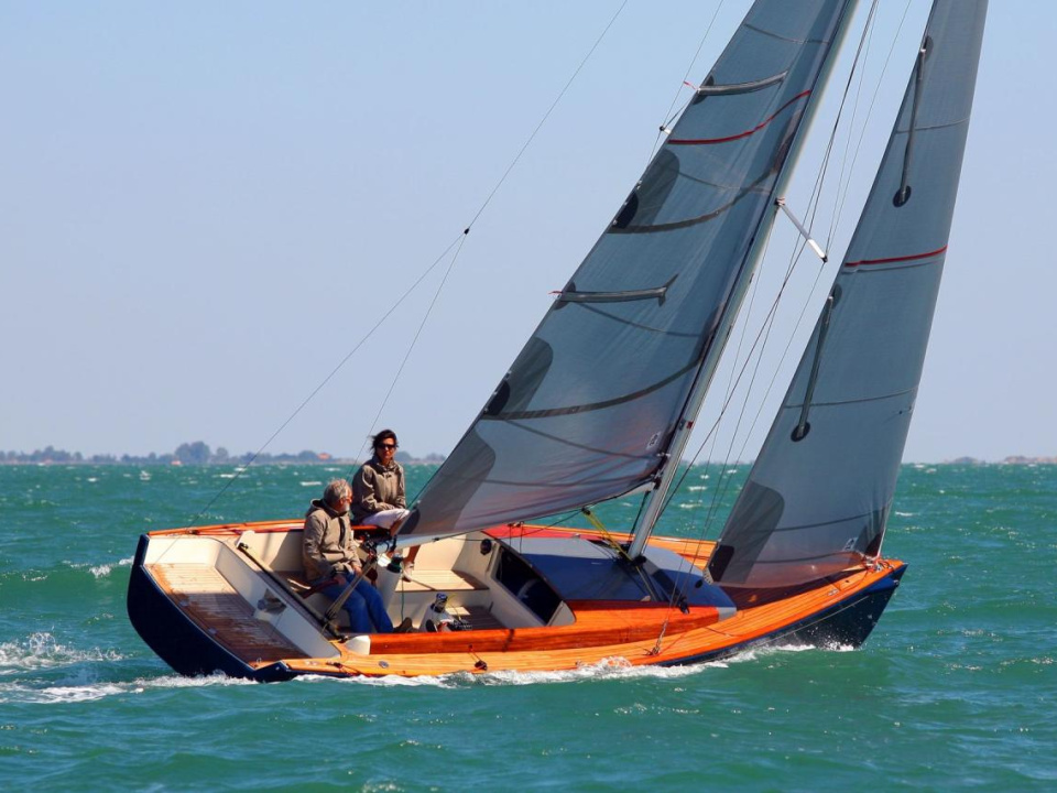 2011 Tofinou 8.0 m Daysailer, EUR 75.000,-