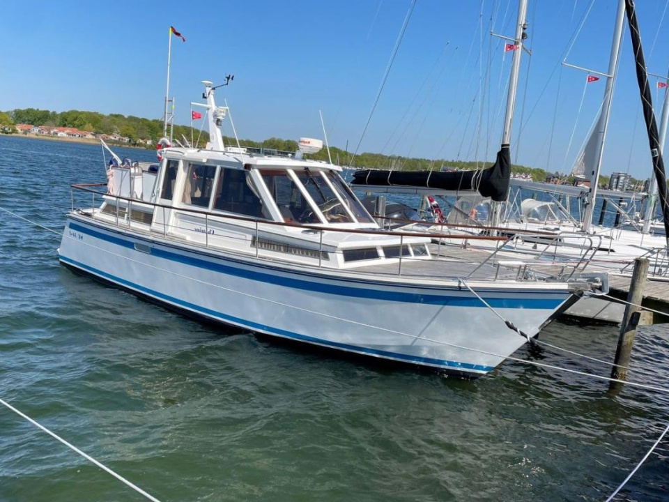 2002 Bruce Roberts 37 One Off, EUR 46.935,-