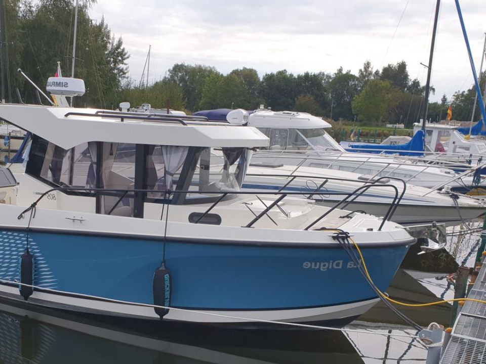 2022 Quicksilver (Brunswick Marine) 805 Pilothouse, EUR 79.900,-