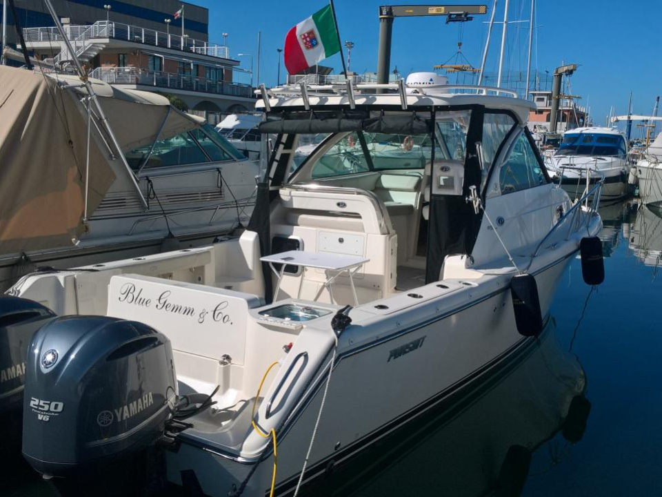 2012 Pursuit 315 OS, EUR 165.000,-