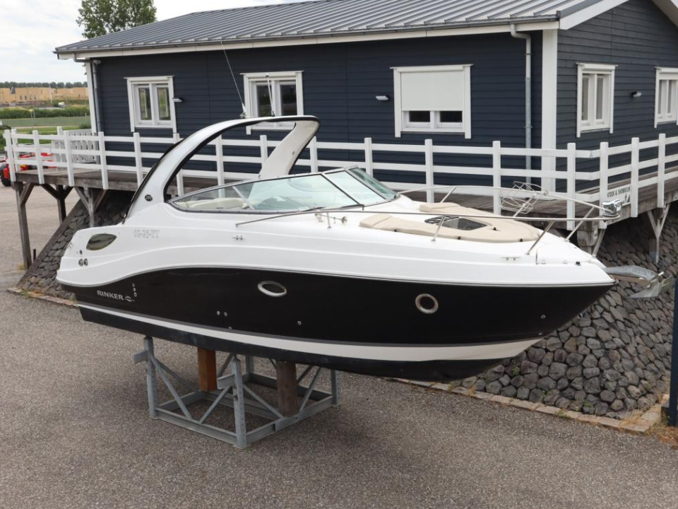 2014 Rinker 290 Express Cruiser, EUR 94.000,-