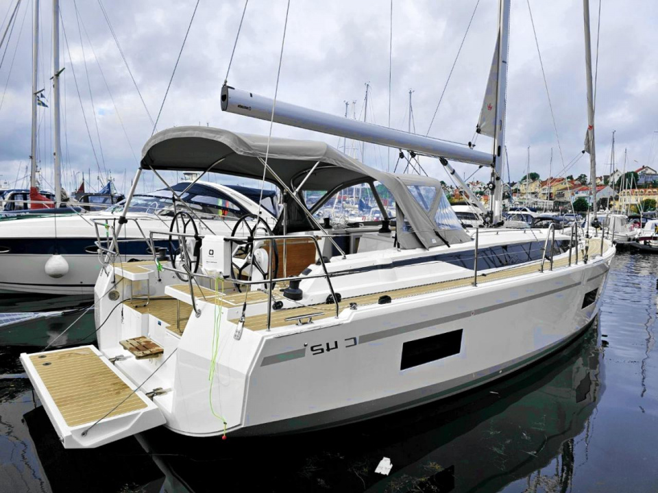 2022 Bavaria C 42, SEK 4.450.000,-
