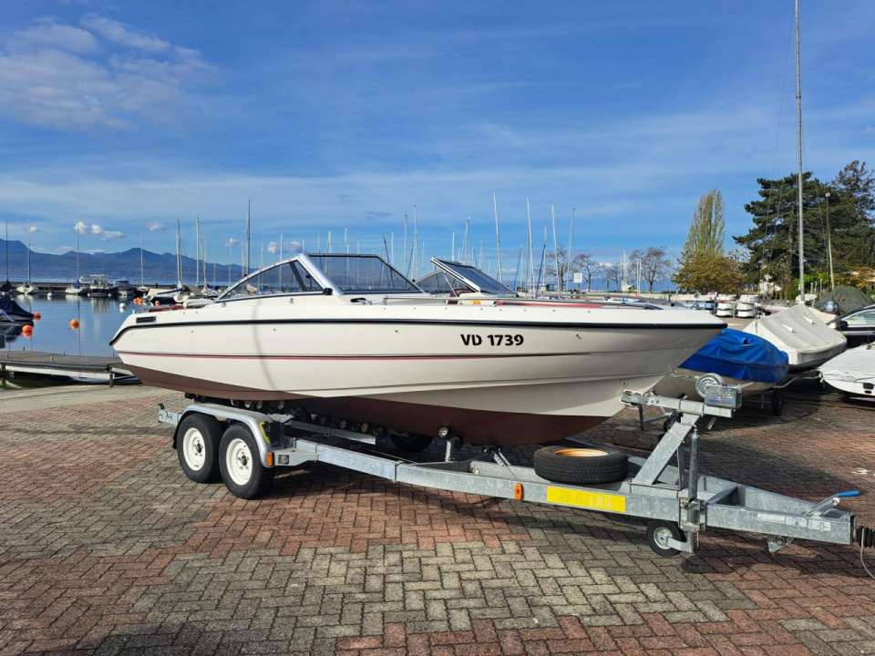 1989 Larson Lazer DC200, 18 500 CHF