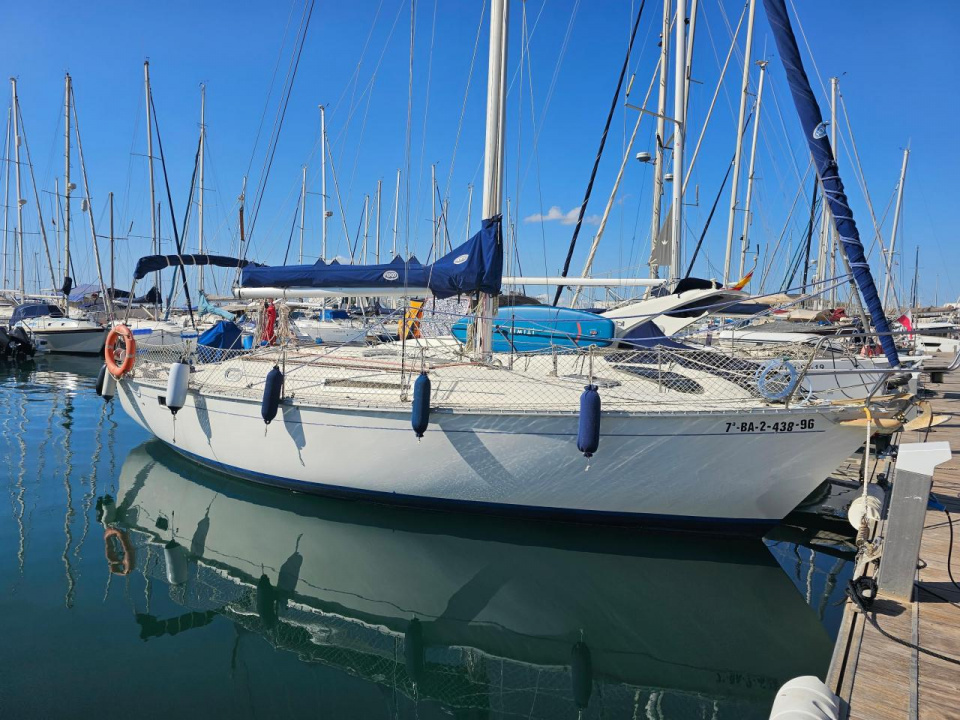1995 Sailboat Brisa 35, EUR 43.000,-