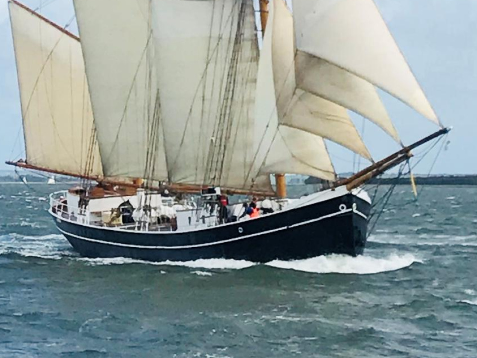 Classic "Tall Ship" 3-mast Gaff Schooner