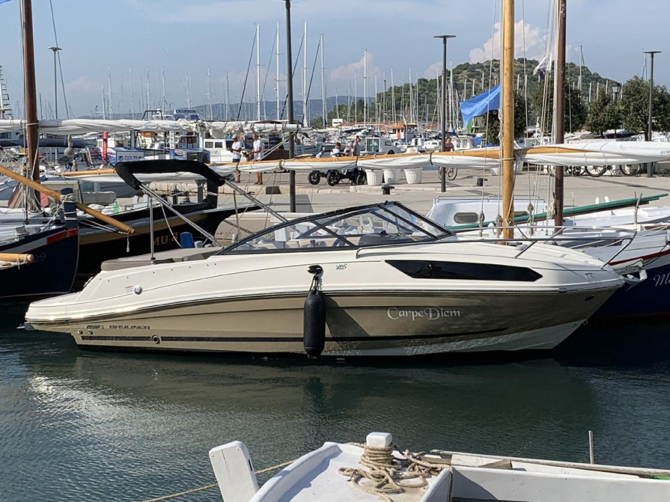2017 Bayliner VR5, EUR 43.500,-