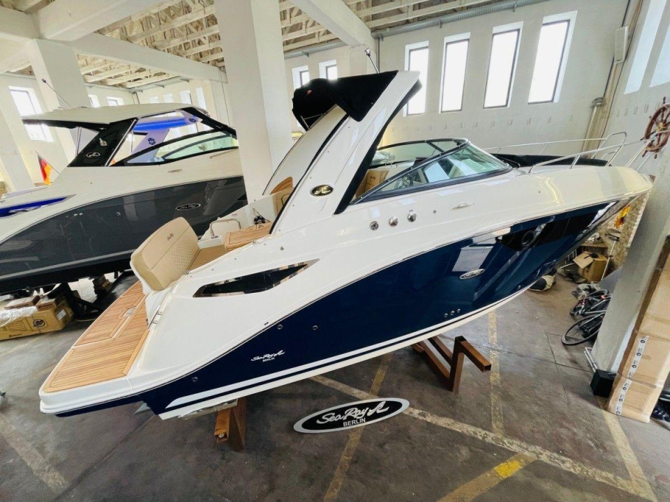2022 Sea Ray 265 SUNDANCER NUR 89 BH im Süßwasser, EUR 159.900,-