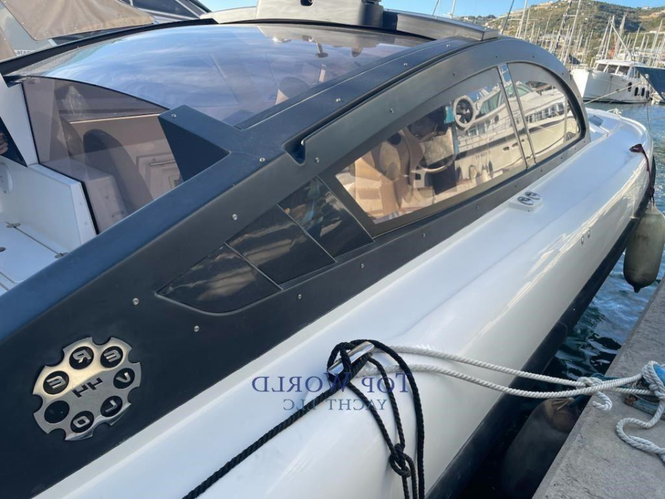 2015 Revolver Boats 44 GT, 250 000 EUR