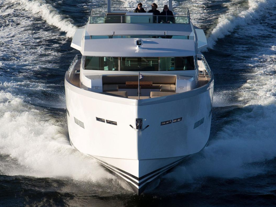 Delta Powerboats 88 Carbon in vendita