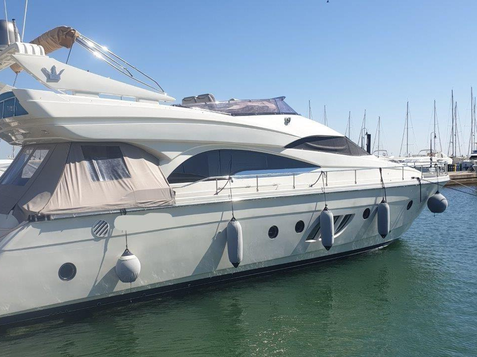 2007 Dominator 62 S, EUR 750.000,-