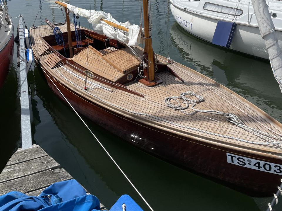 2003 Hansajolle von Zosel Yachtbau, EUR 24.900,-