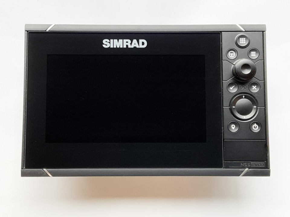 SIMRAD NSS7 evo3, CHF 750,-