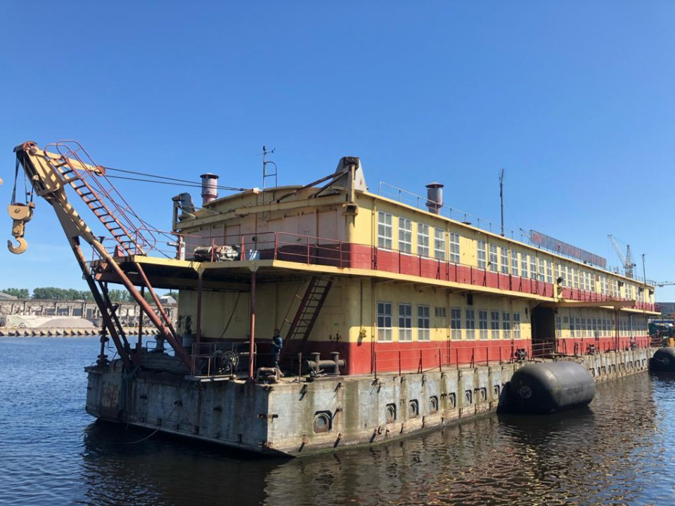 1969 Floating Workshop 858, EUR 500.000,-