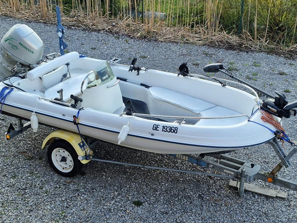 2005 Jeanneau Rigiflex Cap 400 Console, 10 000 CHF