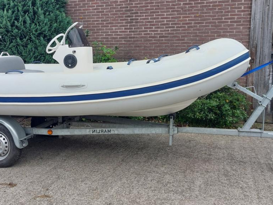 2015 Mercury Ocean Runner 420, EUR 6.995,-