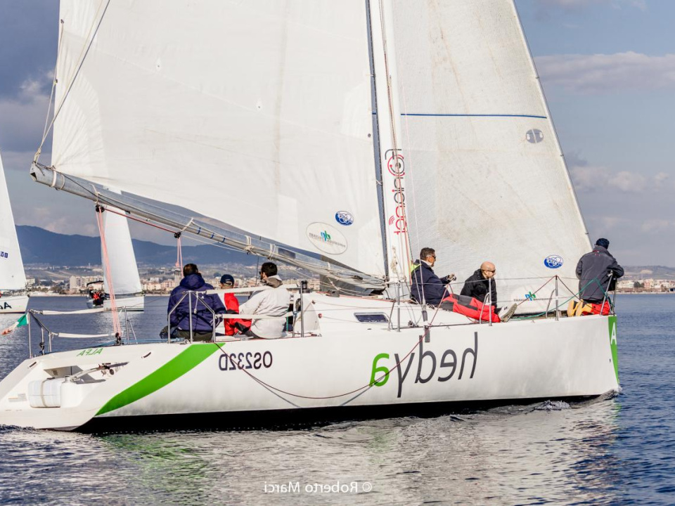 1999 Maxi Dolphin Giro 34, EUR 40.000,-