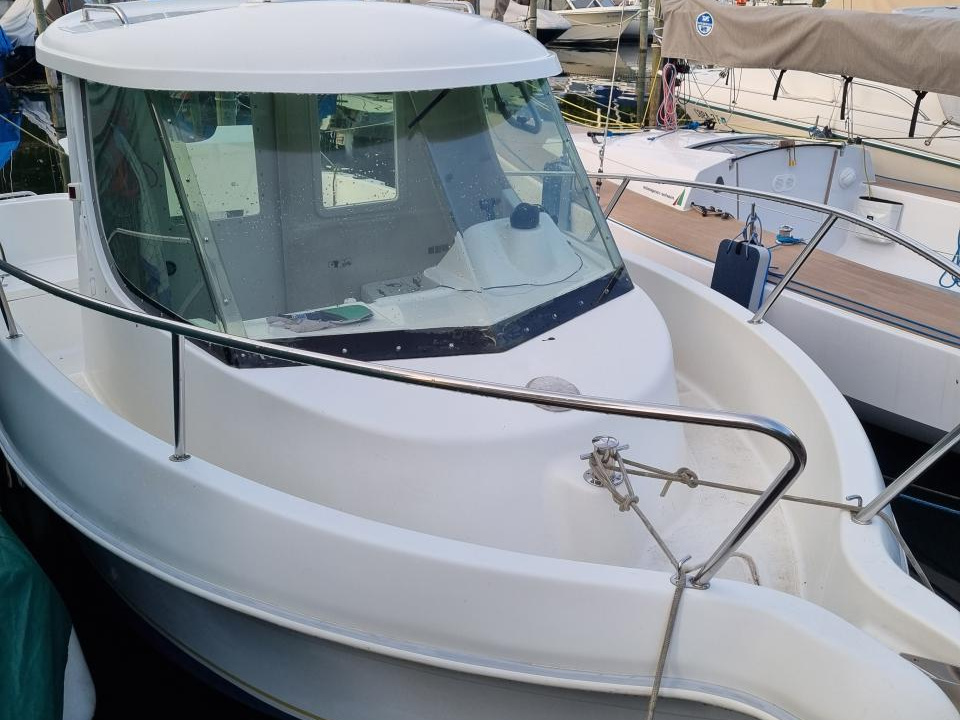 2001 Quicksilver Motorschiff Quicksilver 560, CHF 16.500,-