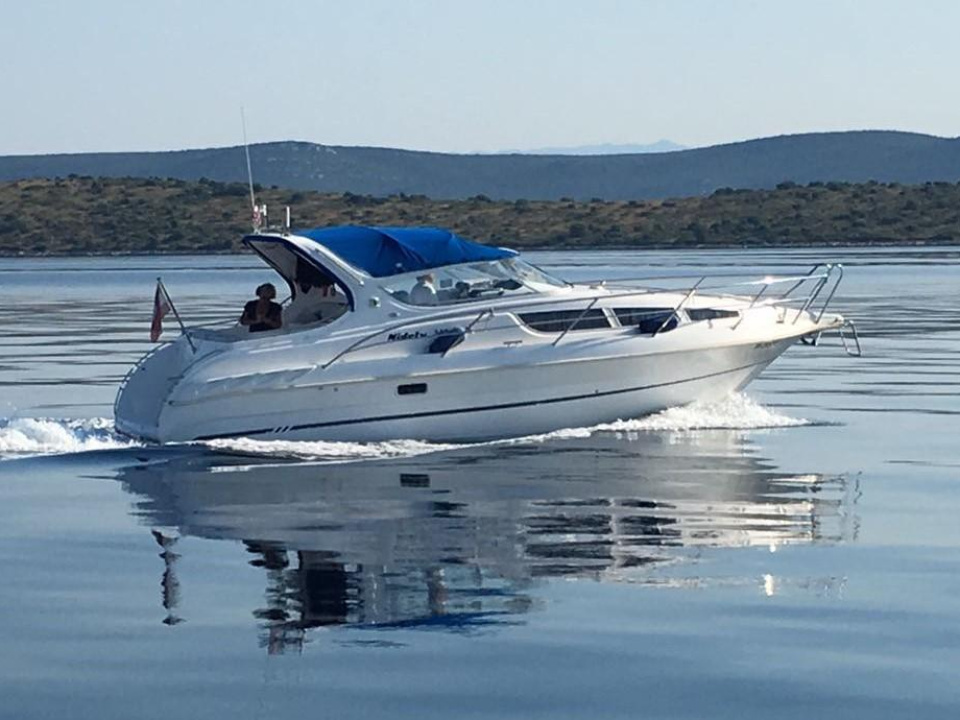Nidelv Motorboote