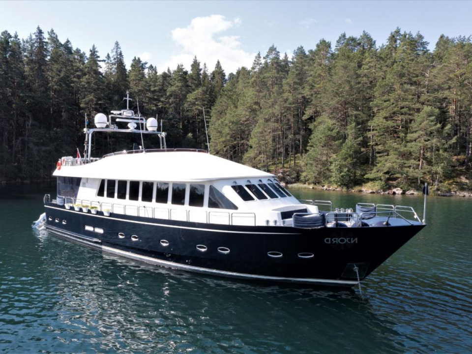 2005 Van Tilborg Long Range 22M, EUR 758.500,-