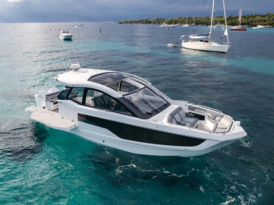 2024 Galeon 375 GTO 2024 Tillgänglig nu!, EUR 600.000,-