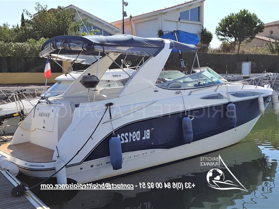 2007 Bayliner 300 SB, 49 500