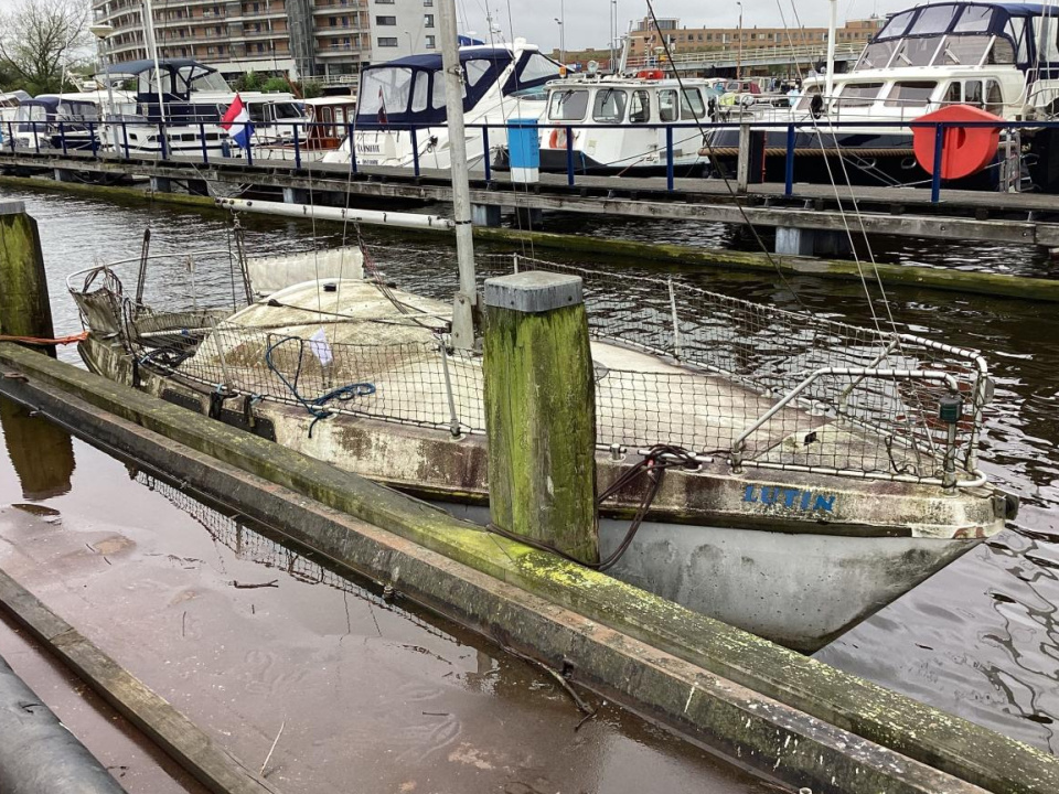 1900 Zeilboot 660, EUR 25,-