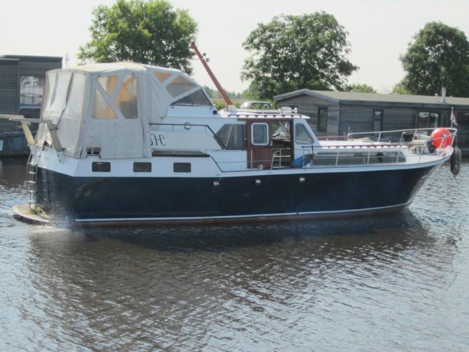 1982 De Vries Lentsch Motorkruiser, 49 000