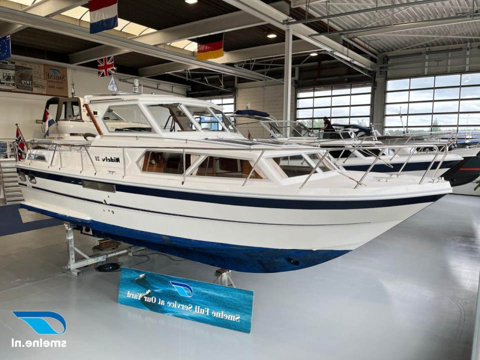 Nidelv Motorboote