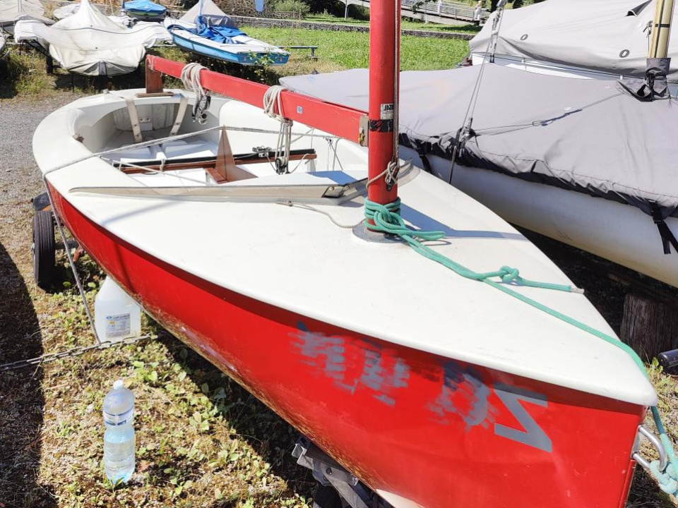 1975 Müller Finn Dinghy 9qm Segel, CHF 350,-