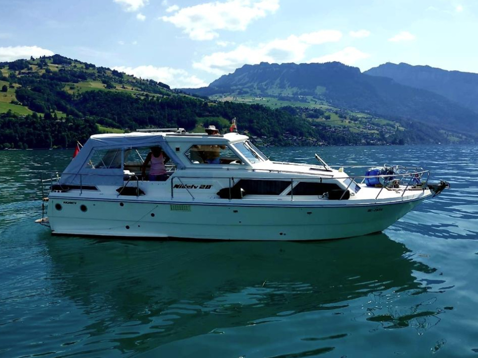 Nidelv Motorboote