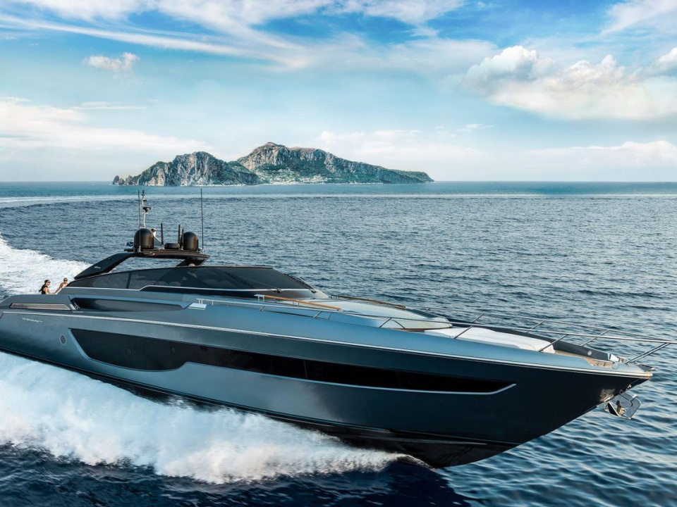 2022 Riva BAHAMAS 76 SUPER, EUR 3'200'000.-