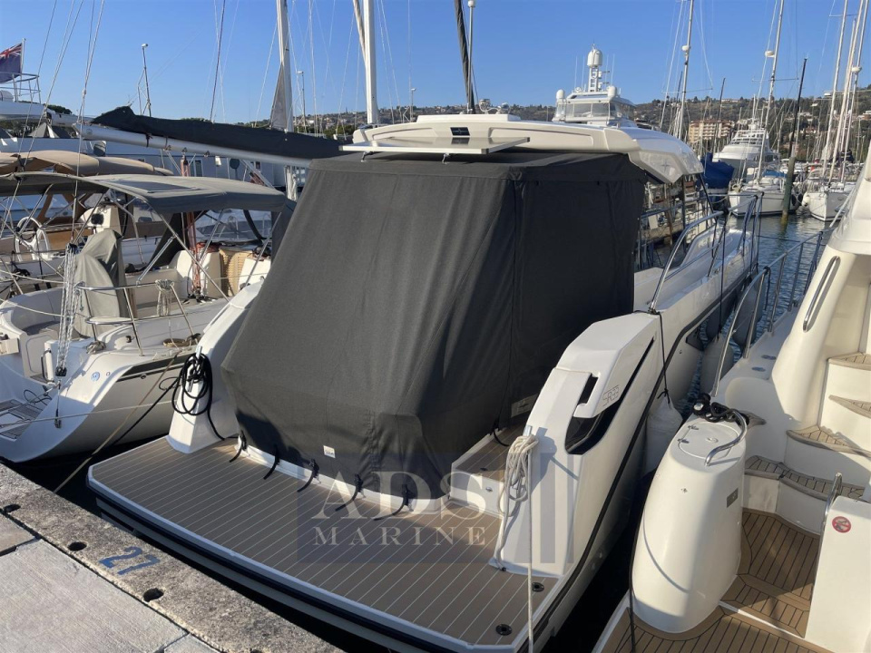 2023 Bavaria SR 33 Hard Top, 273 900