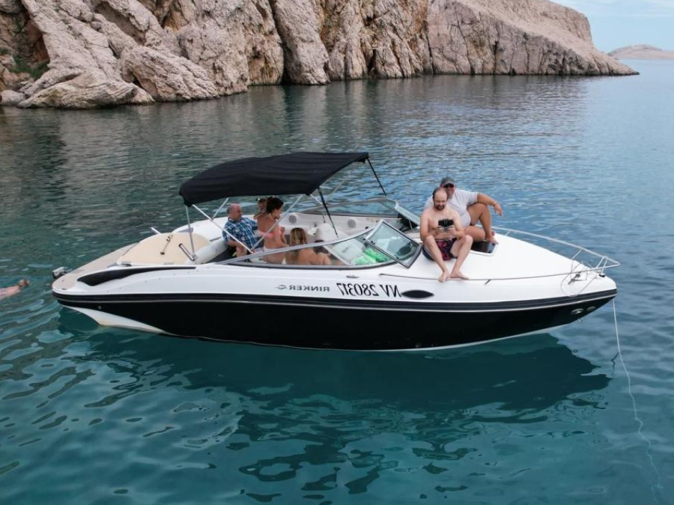 2011 Rinker 246CC, EUR 60.000,-