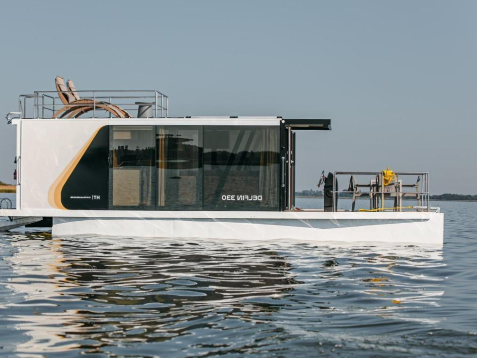 2022 HT Houseboats DELFIN 330, EUR 65.000,-
