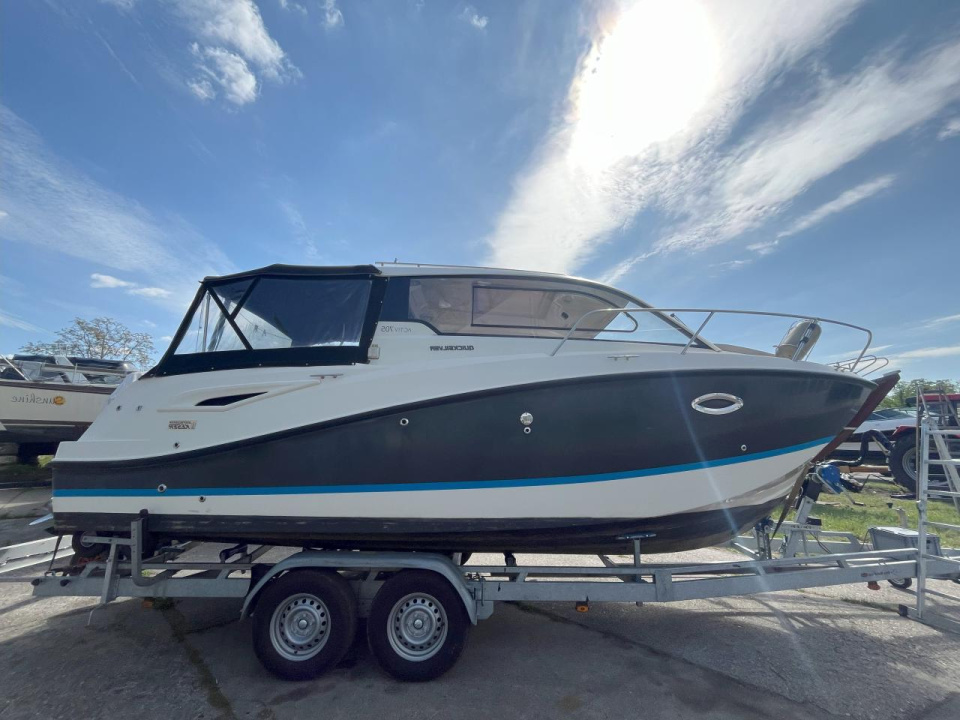 2014 Quicksilver ACTIV 705 CRUISER, EUR 45.000,-
