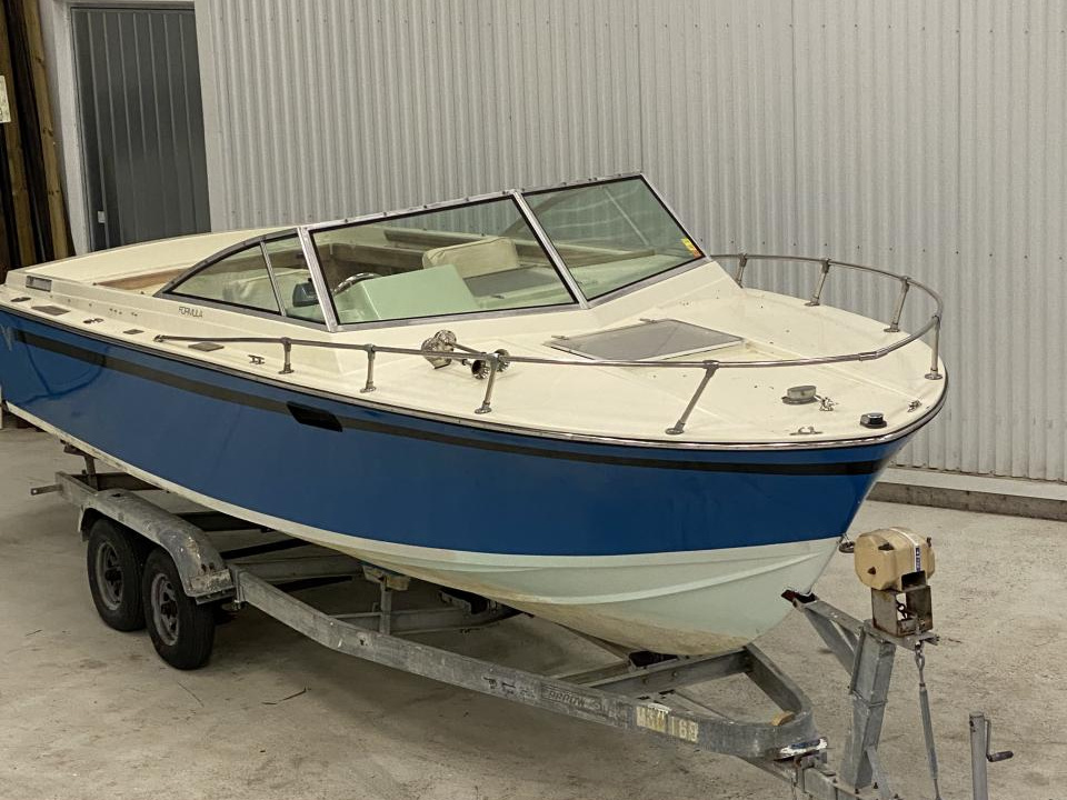 1972 Formula 230 Thunderbird to sell