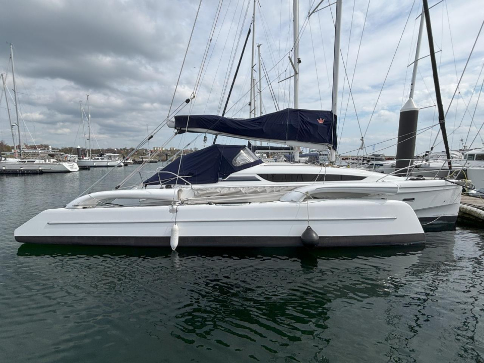 2023 Quorning Dragonfly 32 evolution, EUR 489.000,-