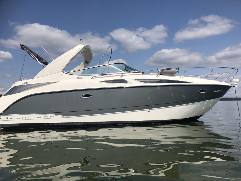 2010 Bayliner 300 SB, EUR 78.500,-