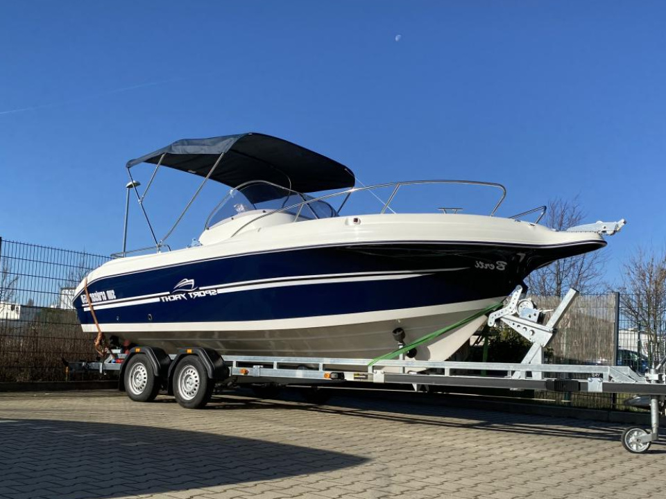 2022 Sun Cruiser 650 Sport Yacht, EUR 35,000