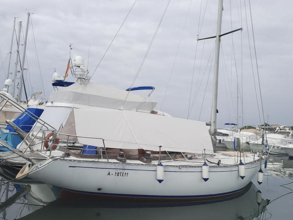 1974 Orca 43 von Cantiere Navale Fiumicino, EUR 17.500,-