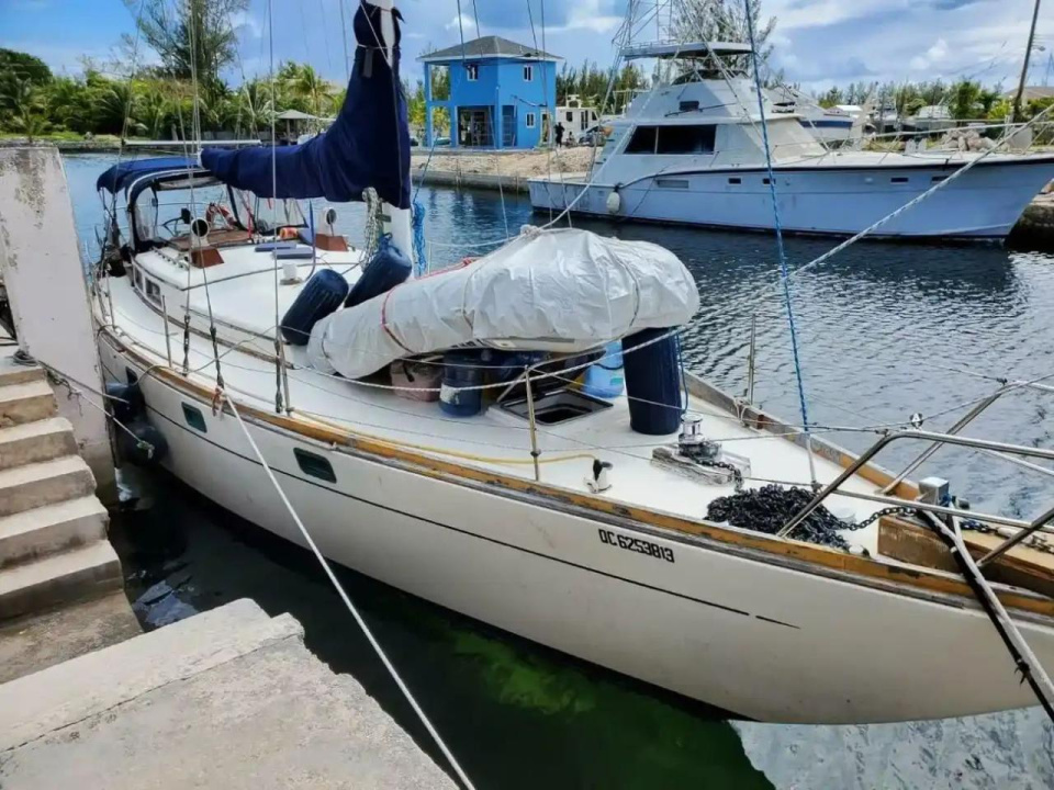 1982 Reliance 44, USD 30,000